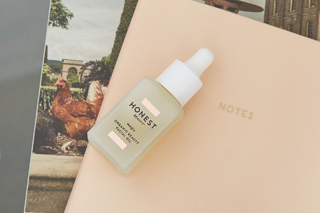 How to Use a Facial Oil and Why You Should Start Now | Honest