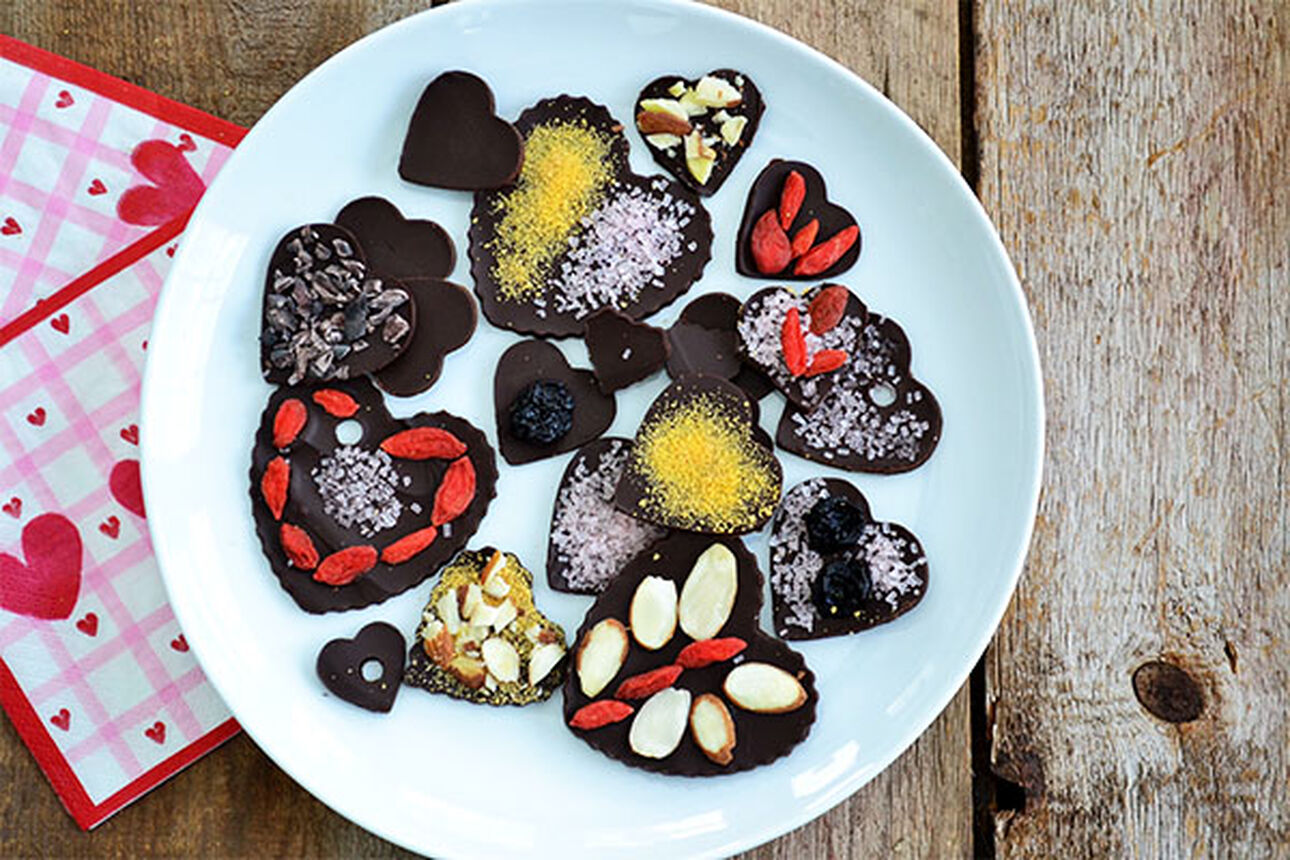 Valentine's Day DIY: Chocolate Treats | Honest
