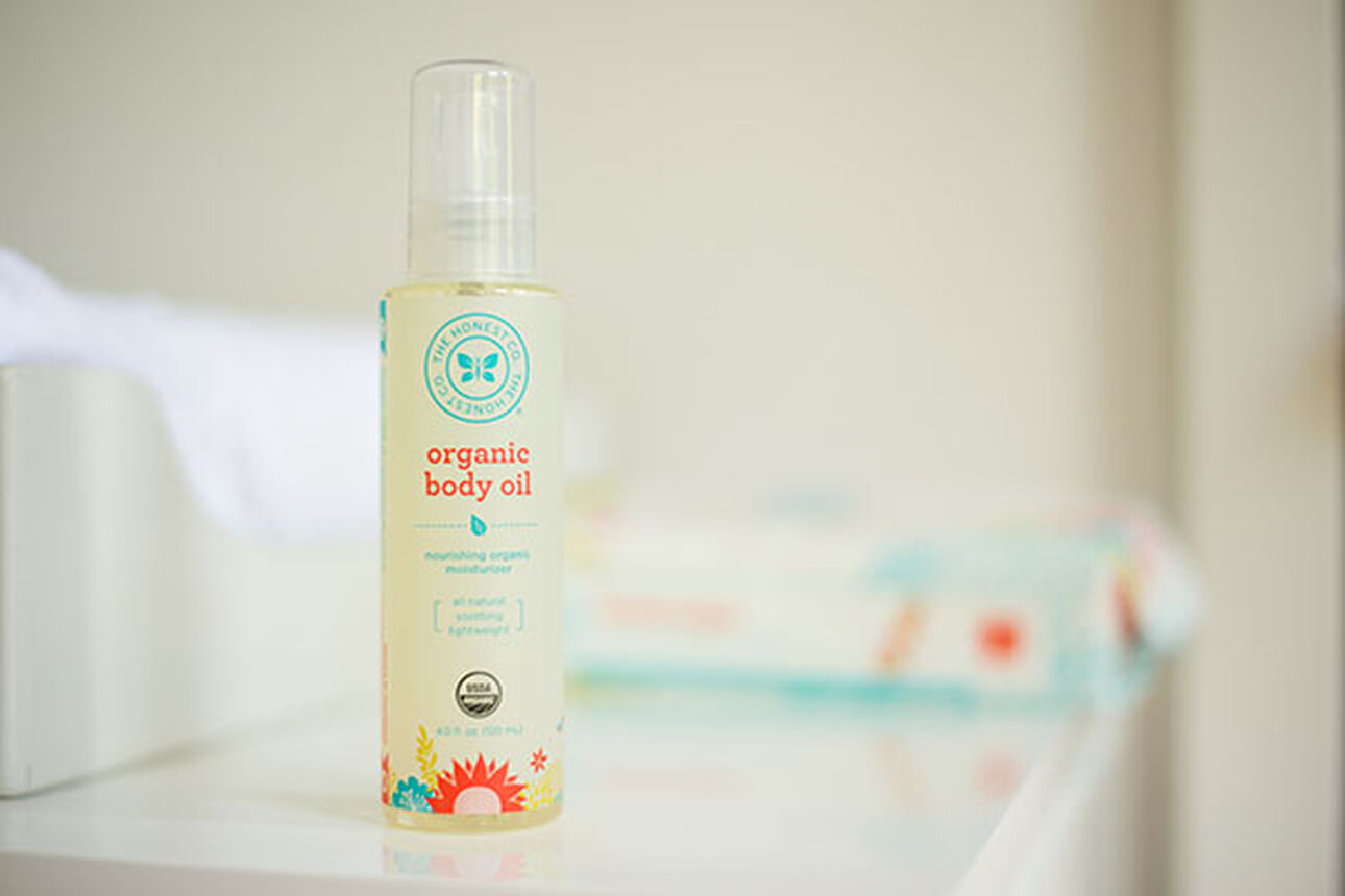 10 Totally Awesome Uses for Honest Body Oil | Honest